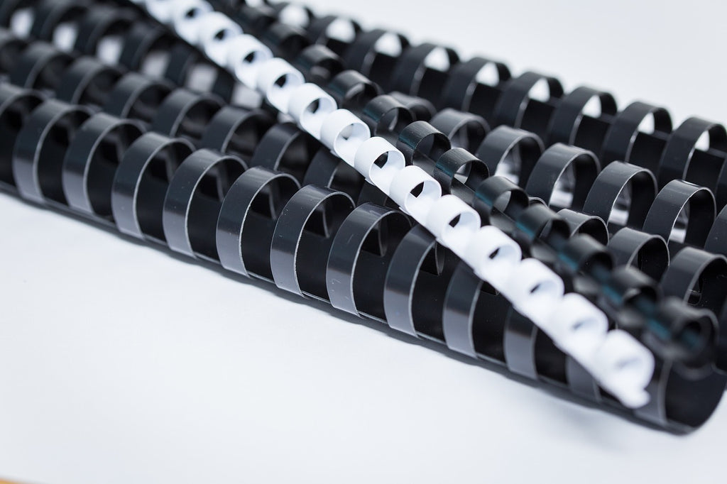 How Does Comb Binding Works? - PRINTFINISH